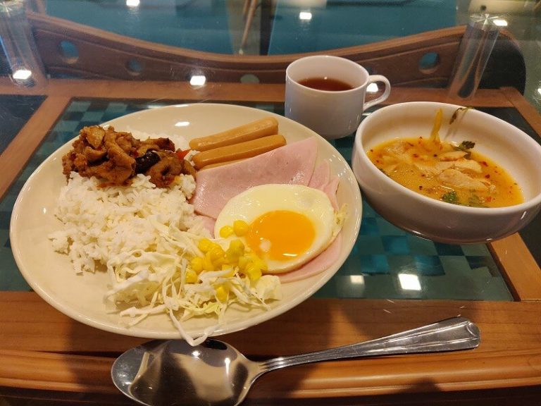 駅近で朝食が美味しいバンコクの格安ホテル「ローセー ラチャダー (Roseate Ratchada)」 | 旅行の読み物